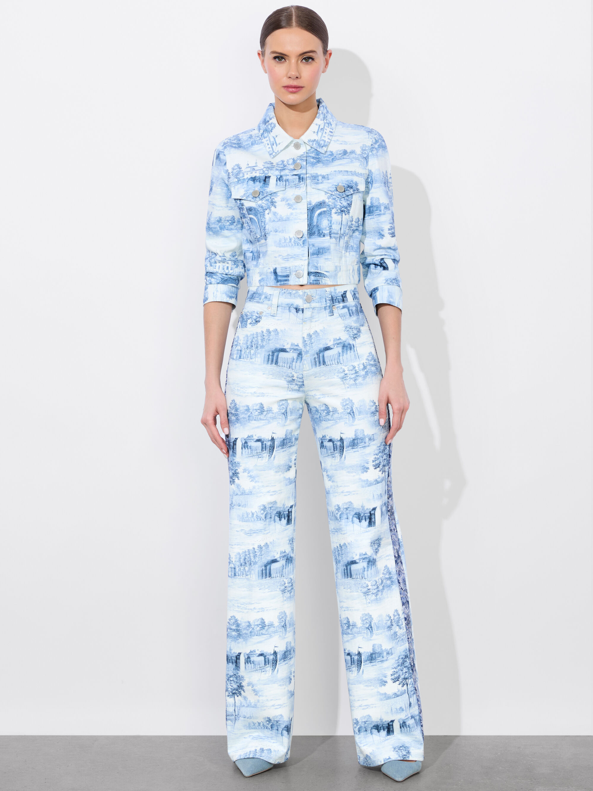 CHLOE PRINTED DENIM JACKET in CHATEAU | ALICE + OLIVIA