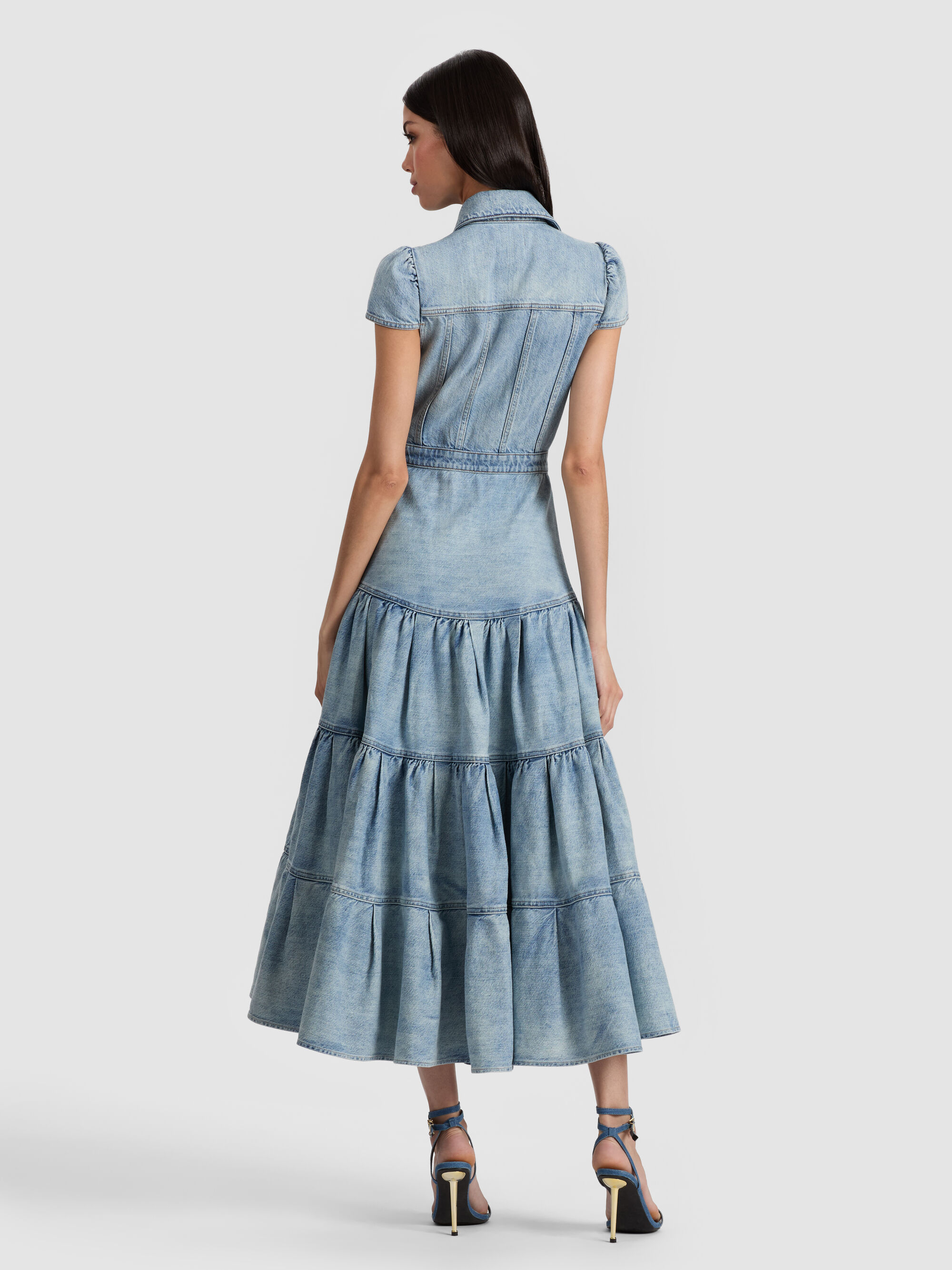 Patsy Denim Midi Dress In Light Adele | Alice + Olivia