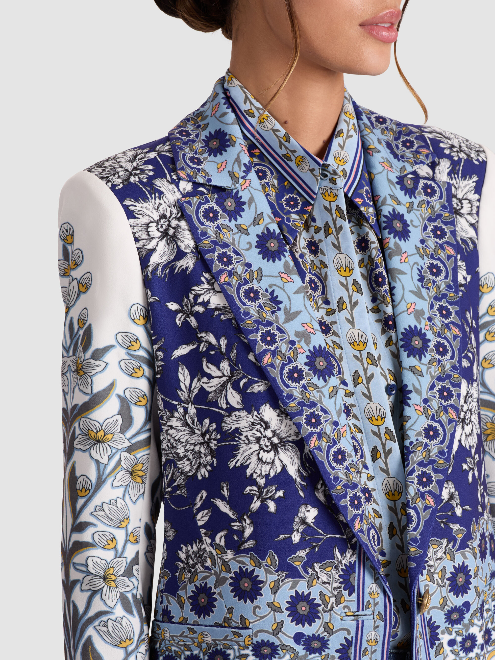 MACEY FITTED BLAZER in FOREVERMORE | ALICE + OLIVIA