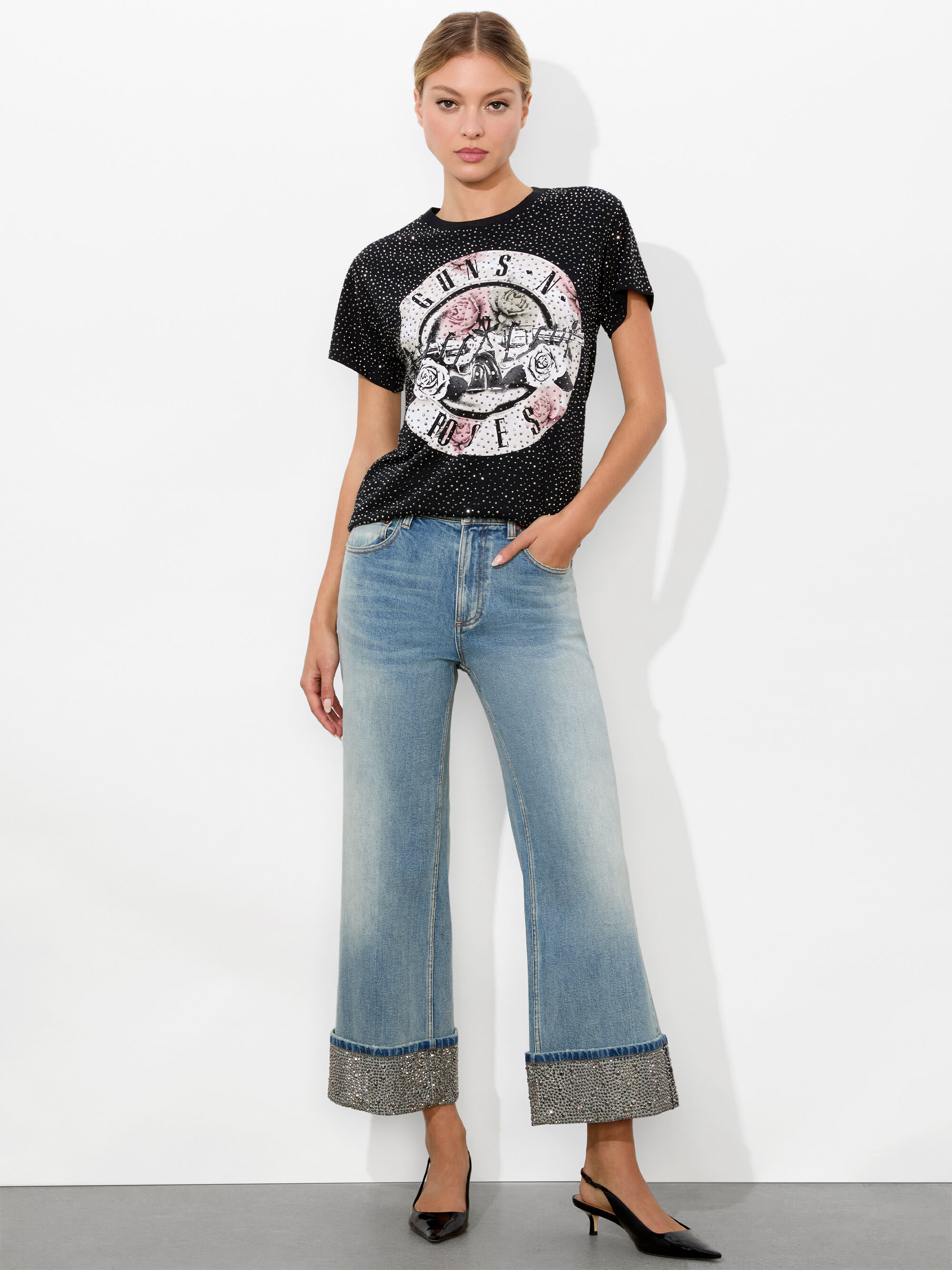 WEEZY EMBELLISHED JEAN in SIERRA LIGHT BLUE | ALICE + OLIVIA