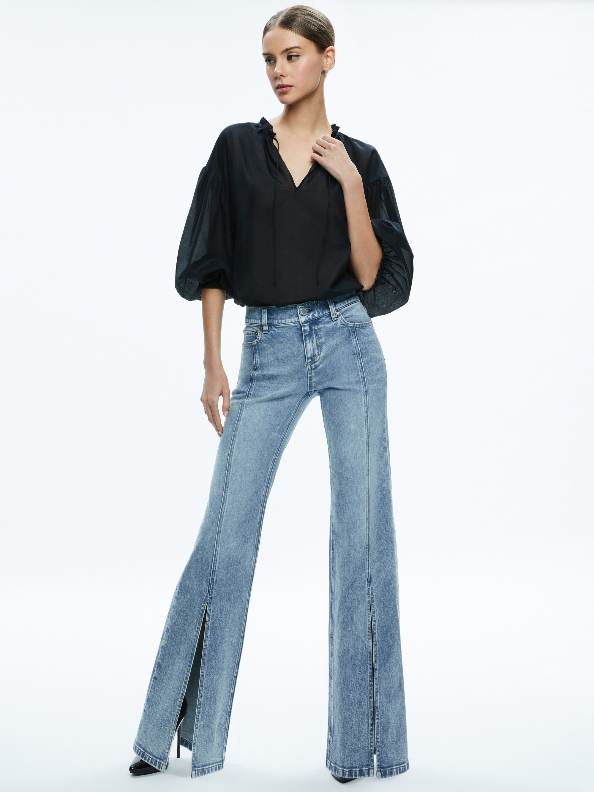Sedona Low Rise Center Front Slits Flare Jean In Lightning Blue | Alice ...