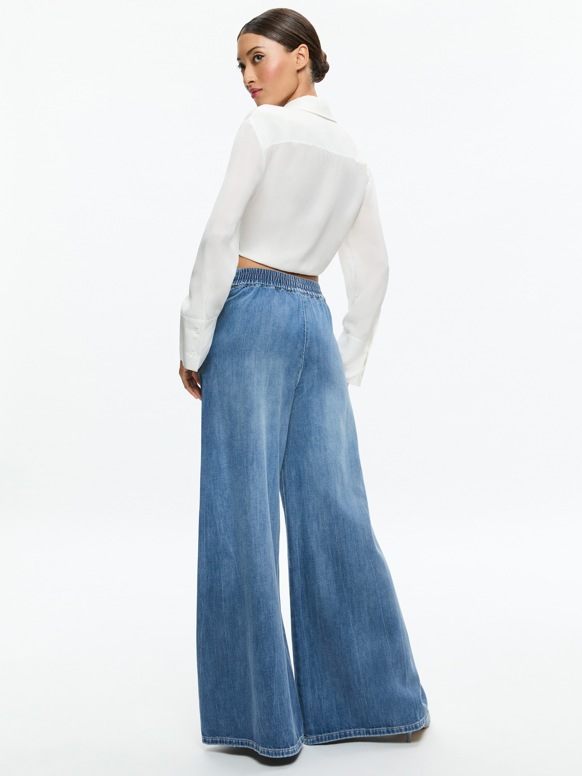 Kenley Denim Palazzo Pant In Brooklyn Blue | Alice + Olivia
