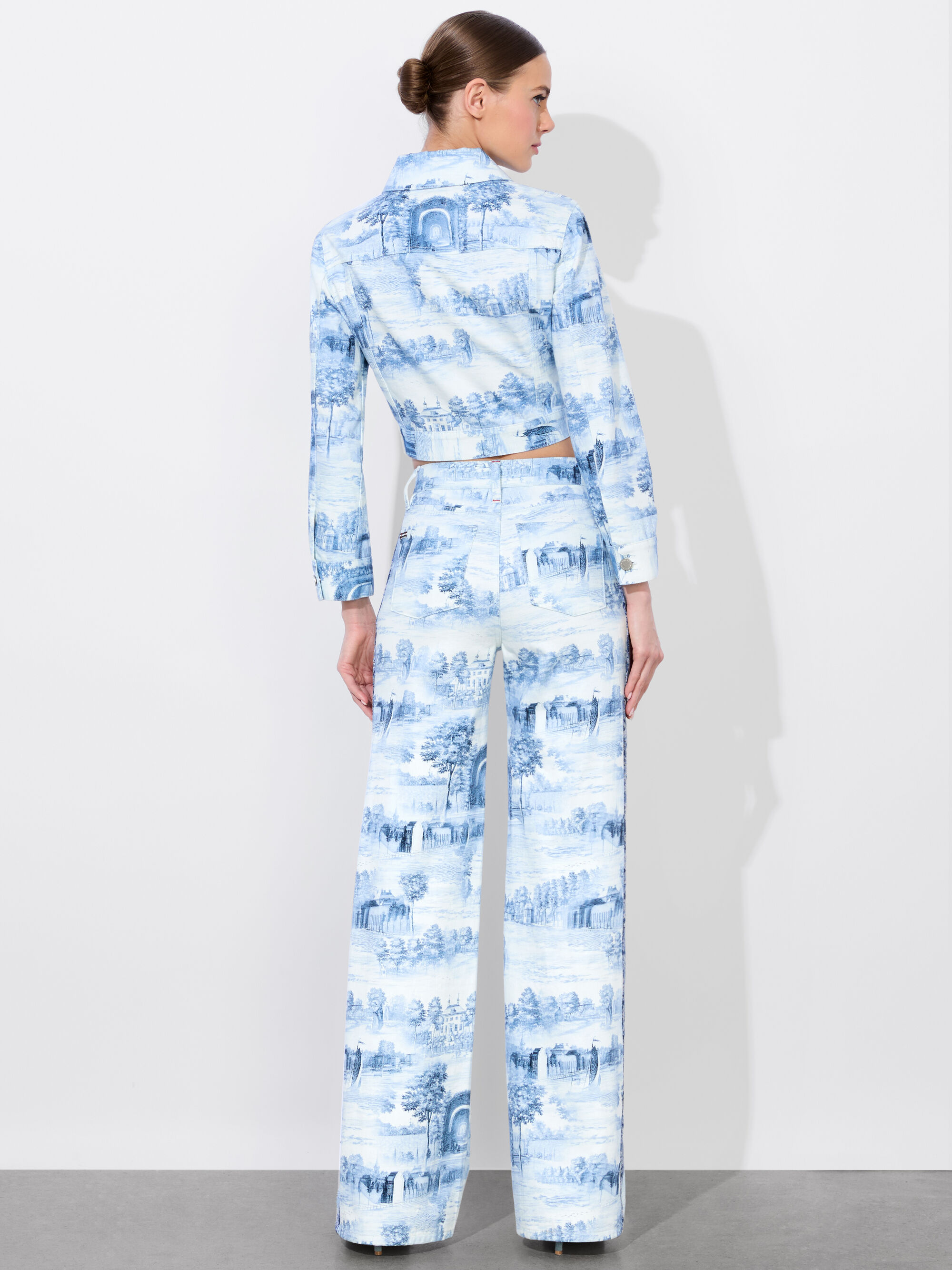 CHLOE PRINTED DENIM JACKET in CHATEAU | ALICE + OLIVIA