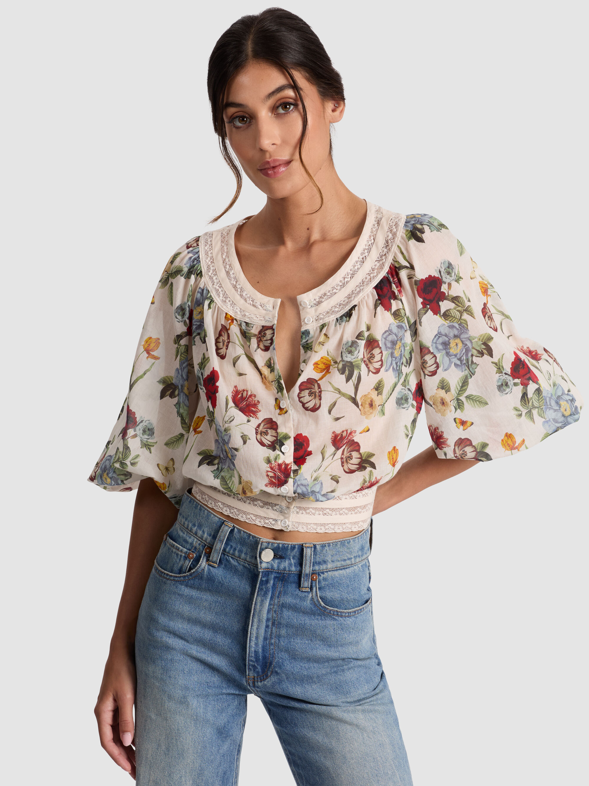 CHERELLE BUTTON DOWN BLOUSE in PROVENCE FLORAL SM | ALICE + OLIVIA