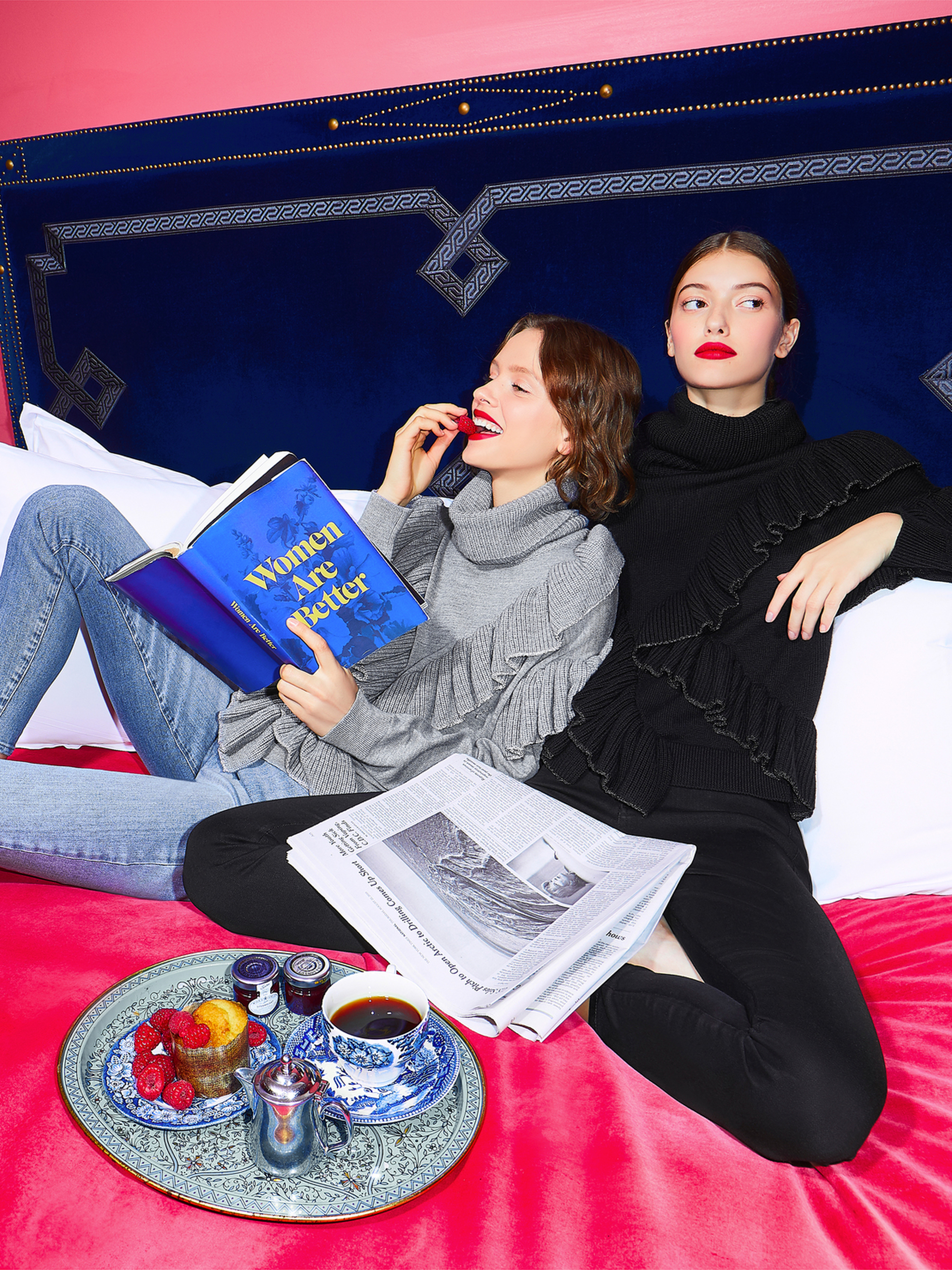 Libbie Metallic Trim Turtleneck In Med Heather Grey | Alice + Olivia