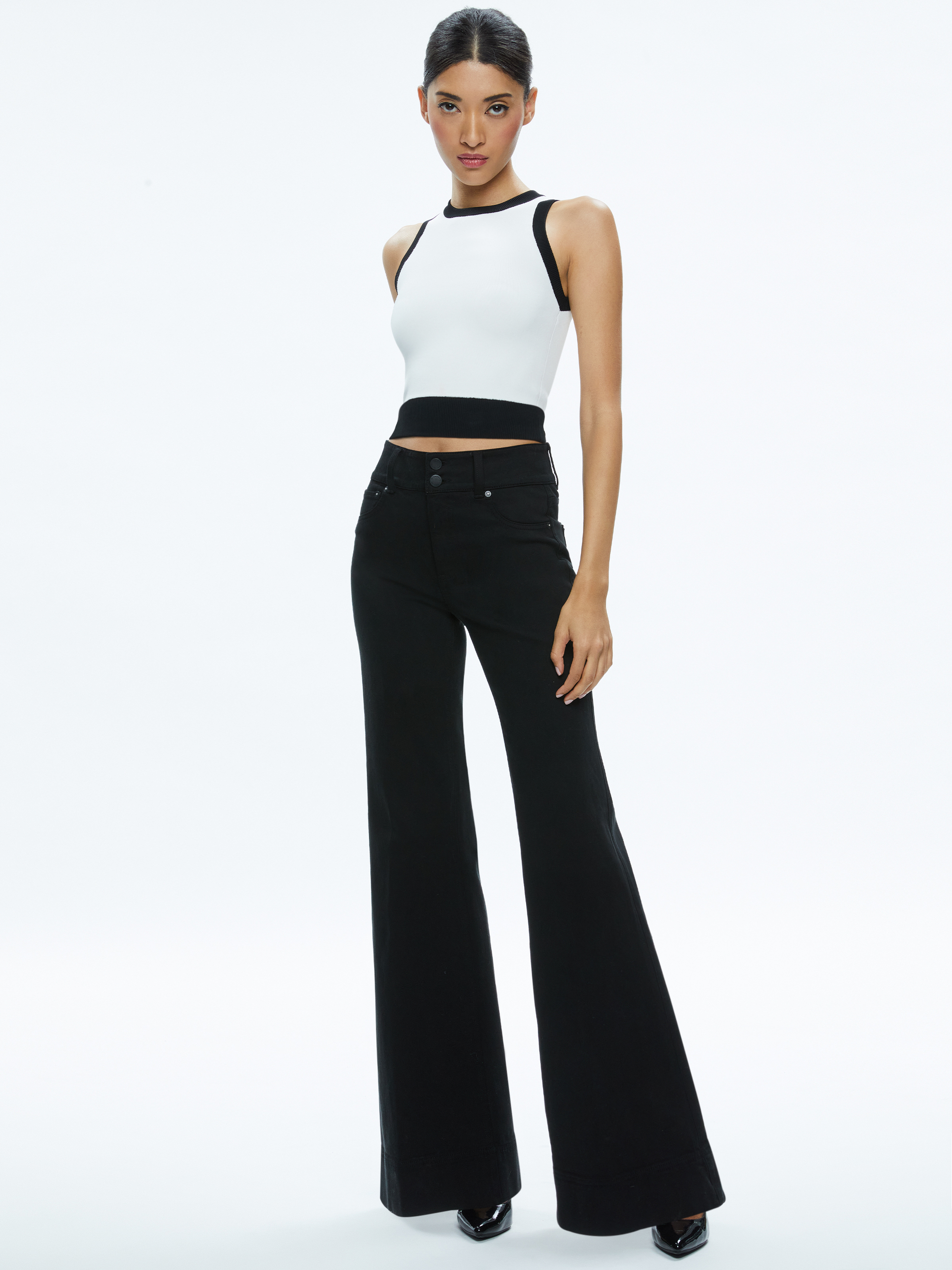 Missa Jean In Black Alice Olivia