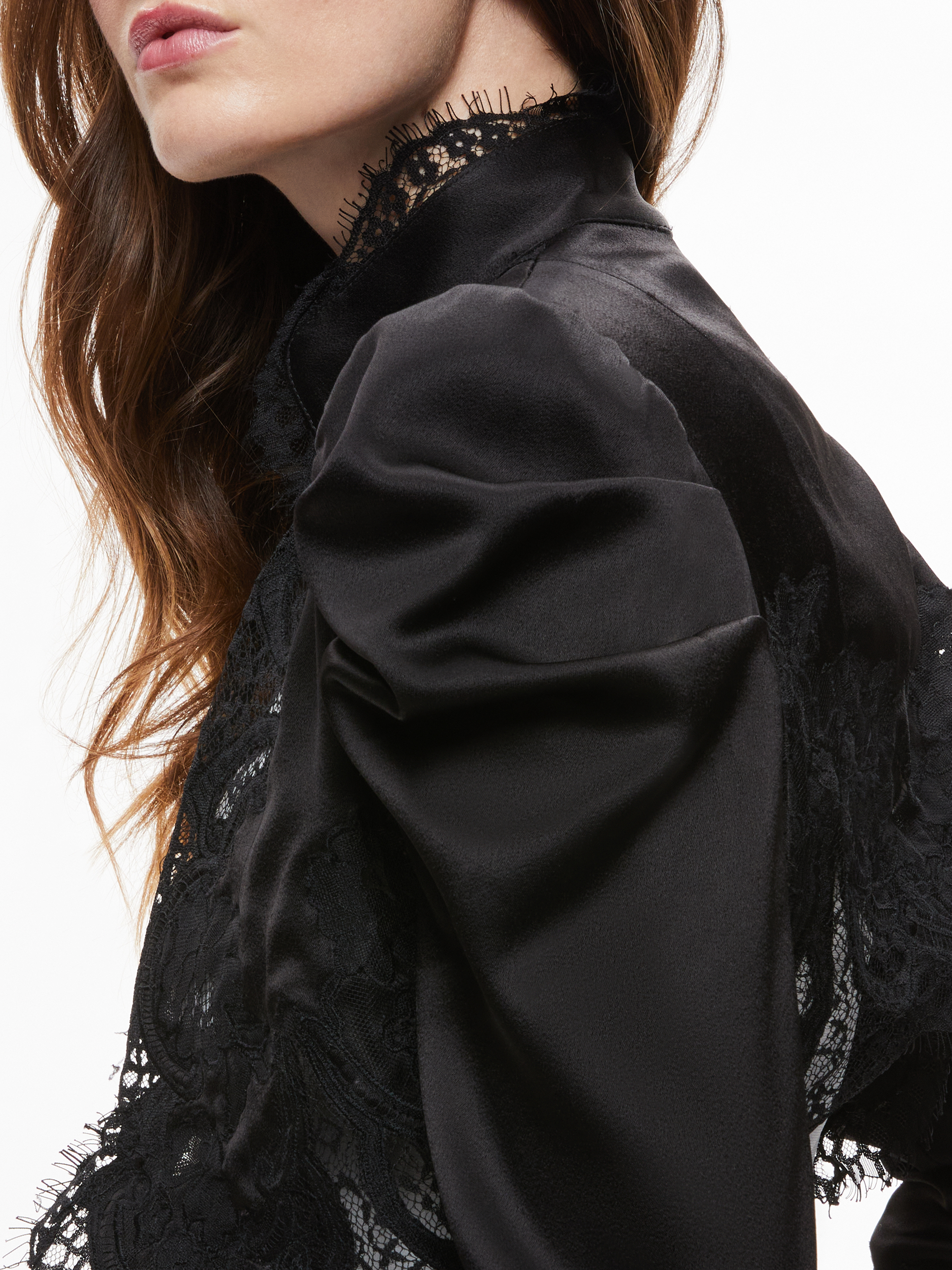 Thomasina Puff Sleeve Lace Cropped Jacket In Black | Alice + Olivia