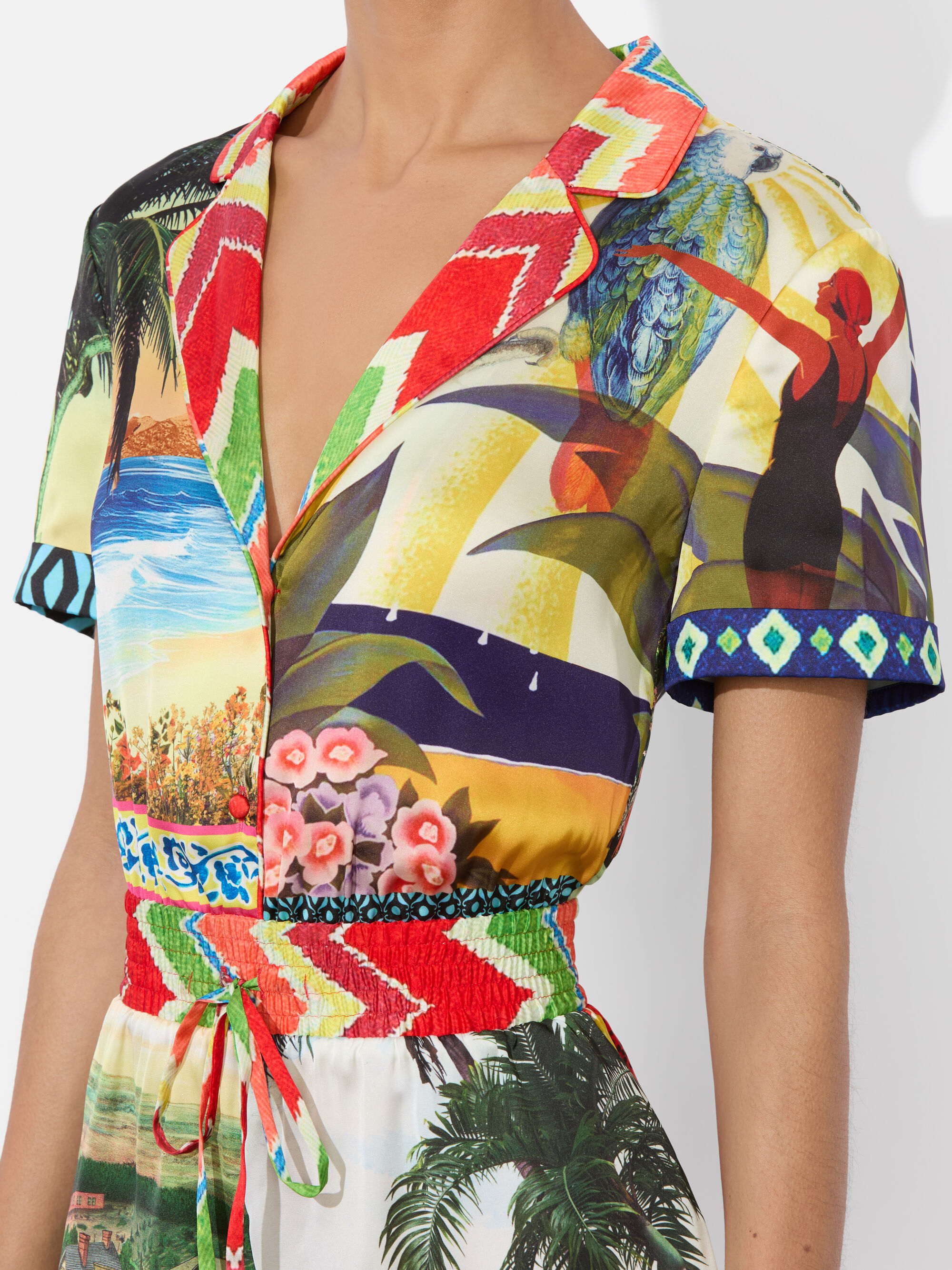 LEIGHTON PAJAMA ROMPER in ISLAND DREAMS MULTI | ALICE + OLIVIA