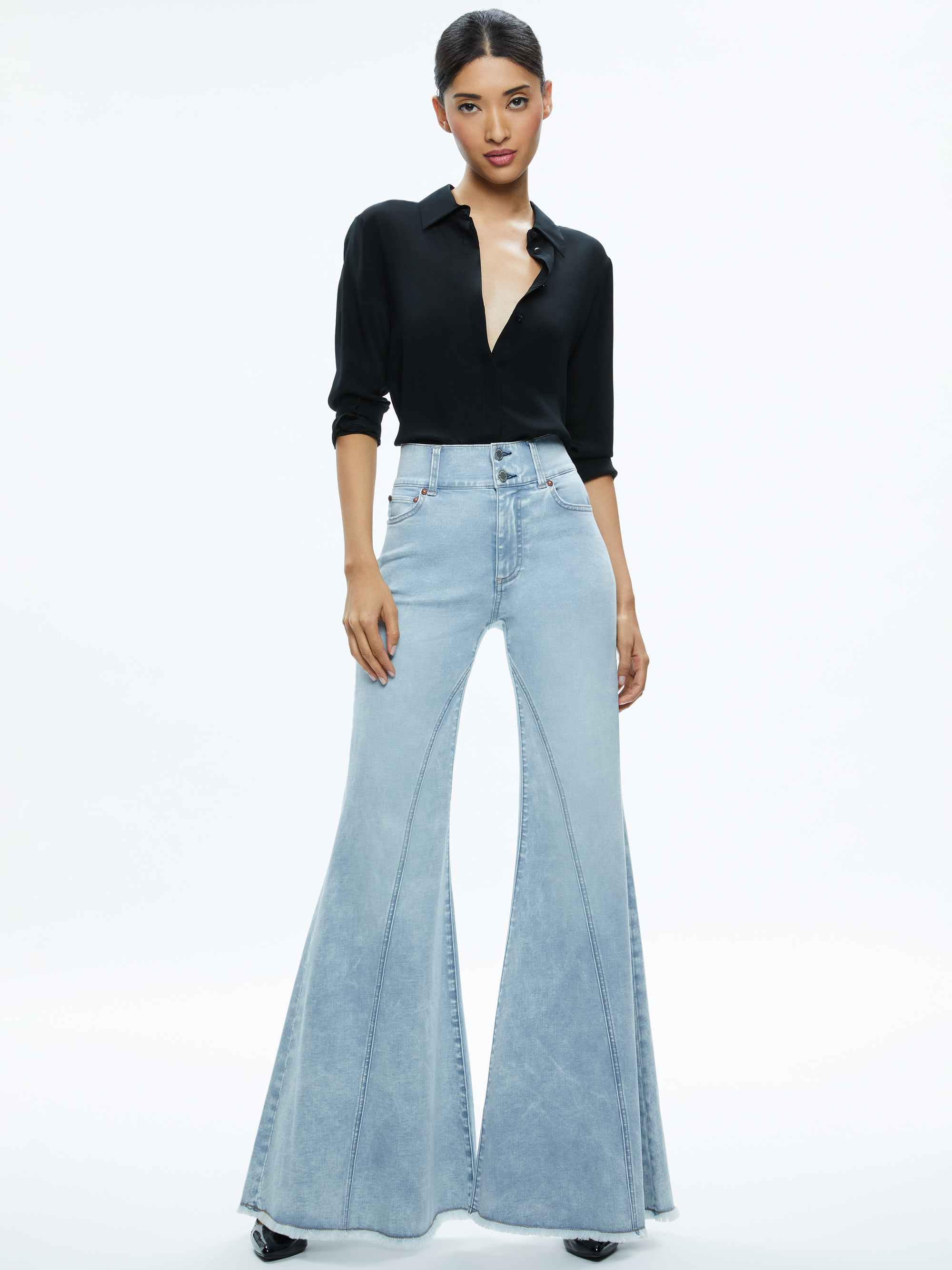 Beautiful Jean In Bleached Lightning Blue | Alice + Olivia