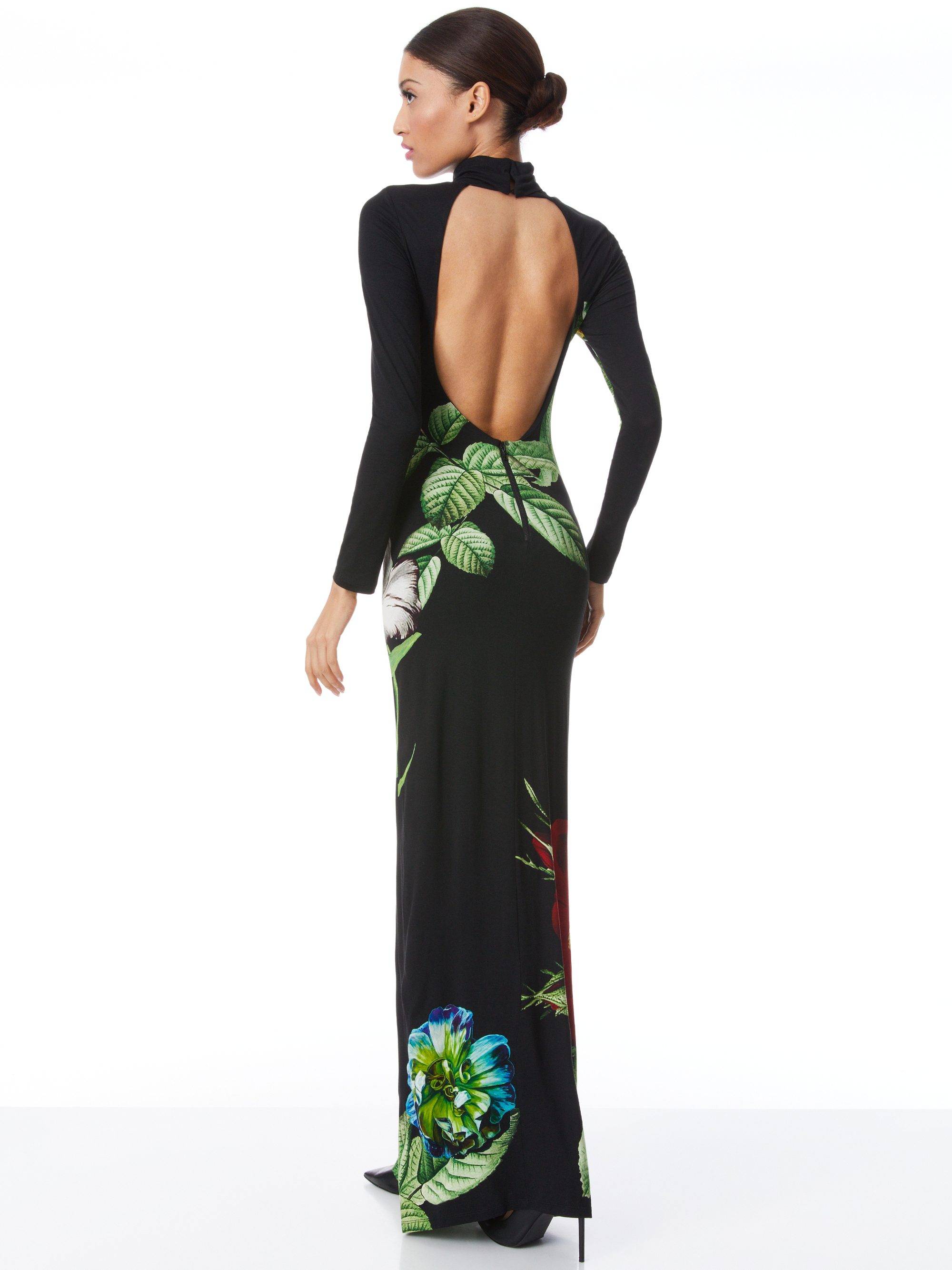 Delora Fitted Long Sleeve Maxi Dress In Atrium Floral Lg | Alice + Olivia