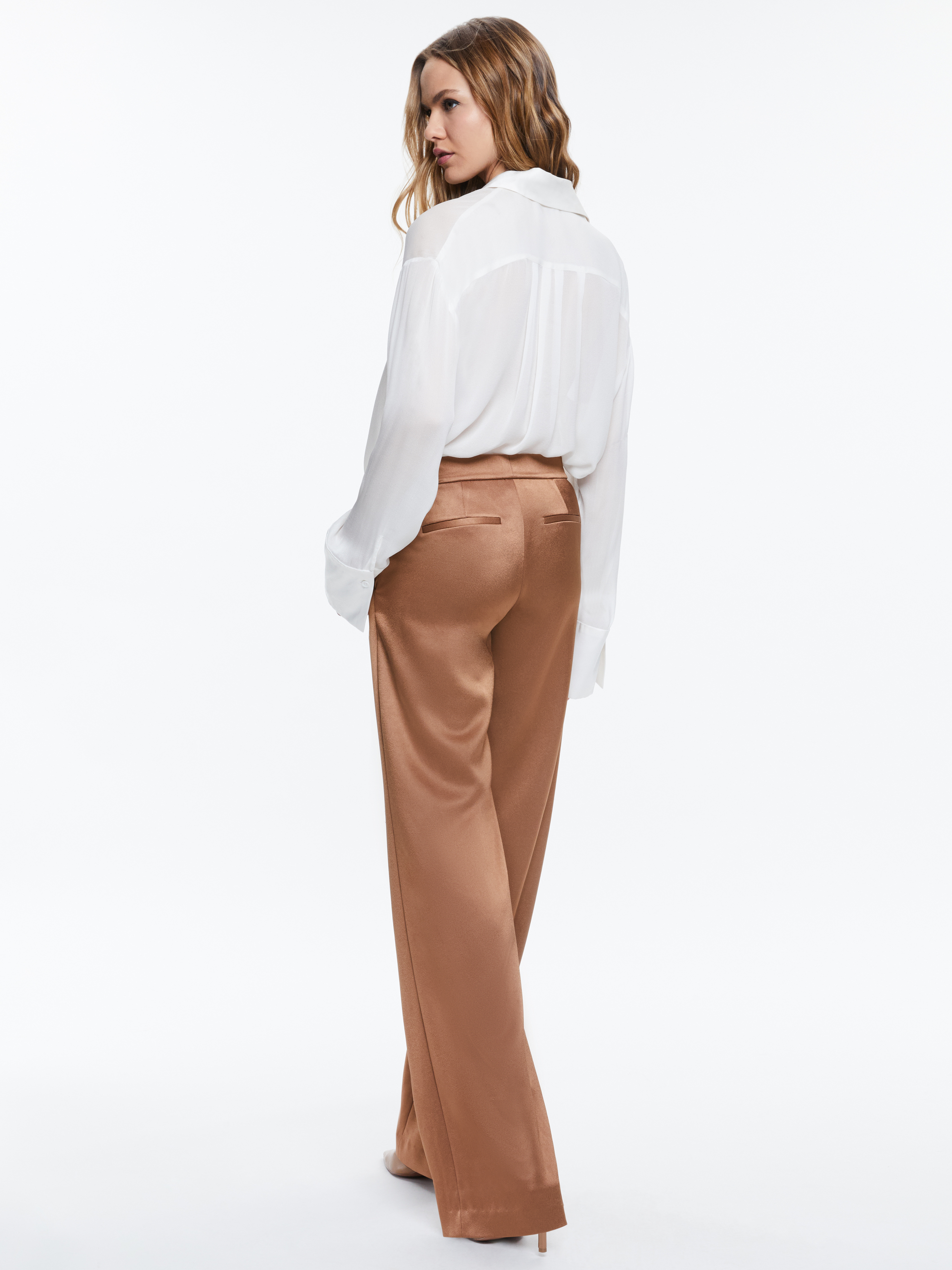 Calvin Trouser In Camel | Alice + Olivia