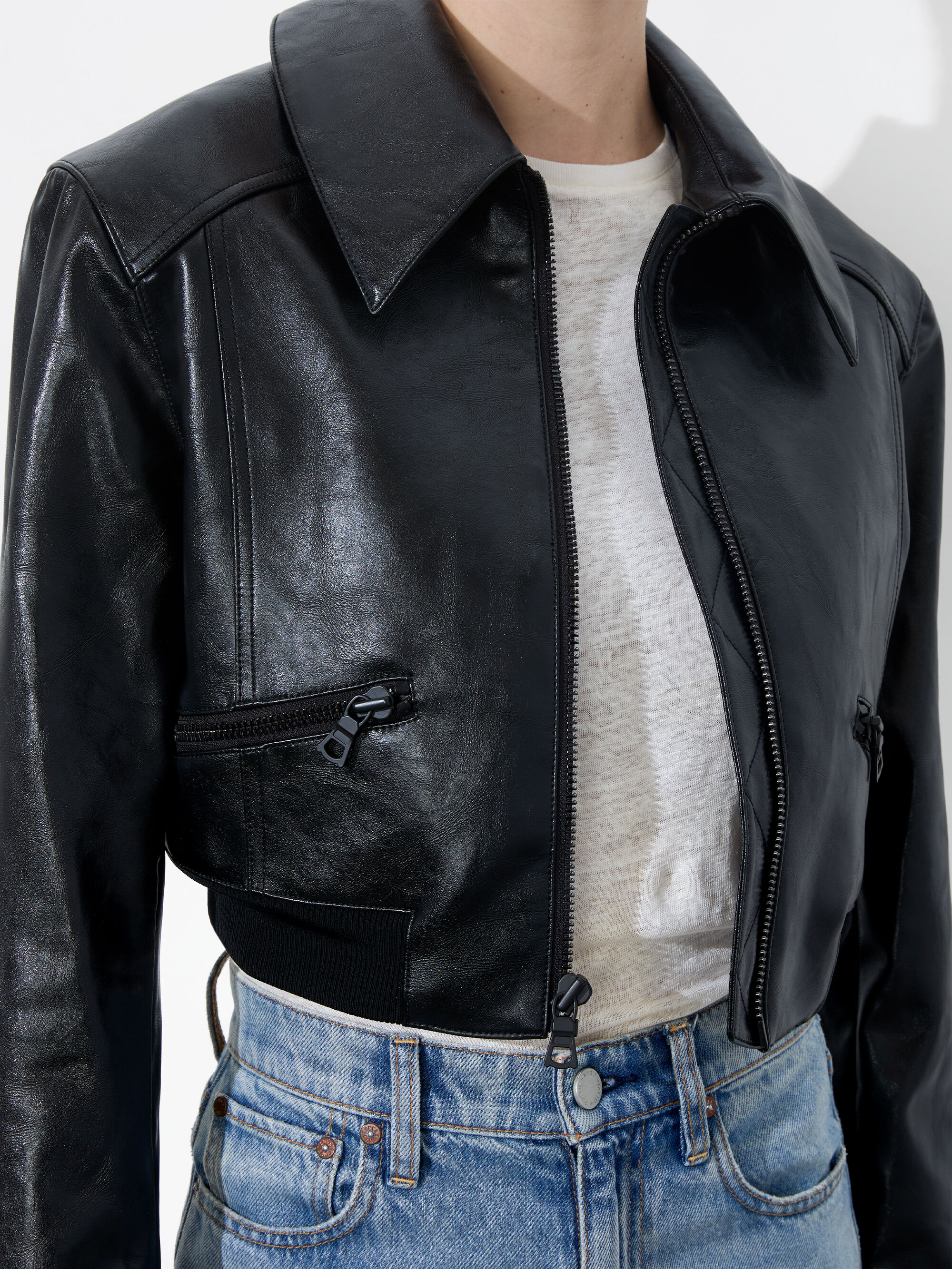 HYDE CROPPED VEGAN JACKET in BLACK | ALICE + OLIVIA