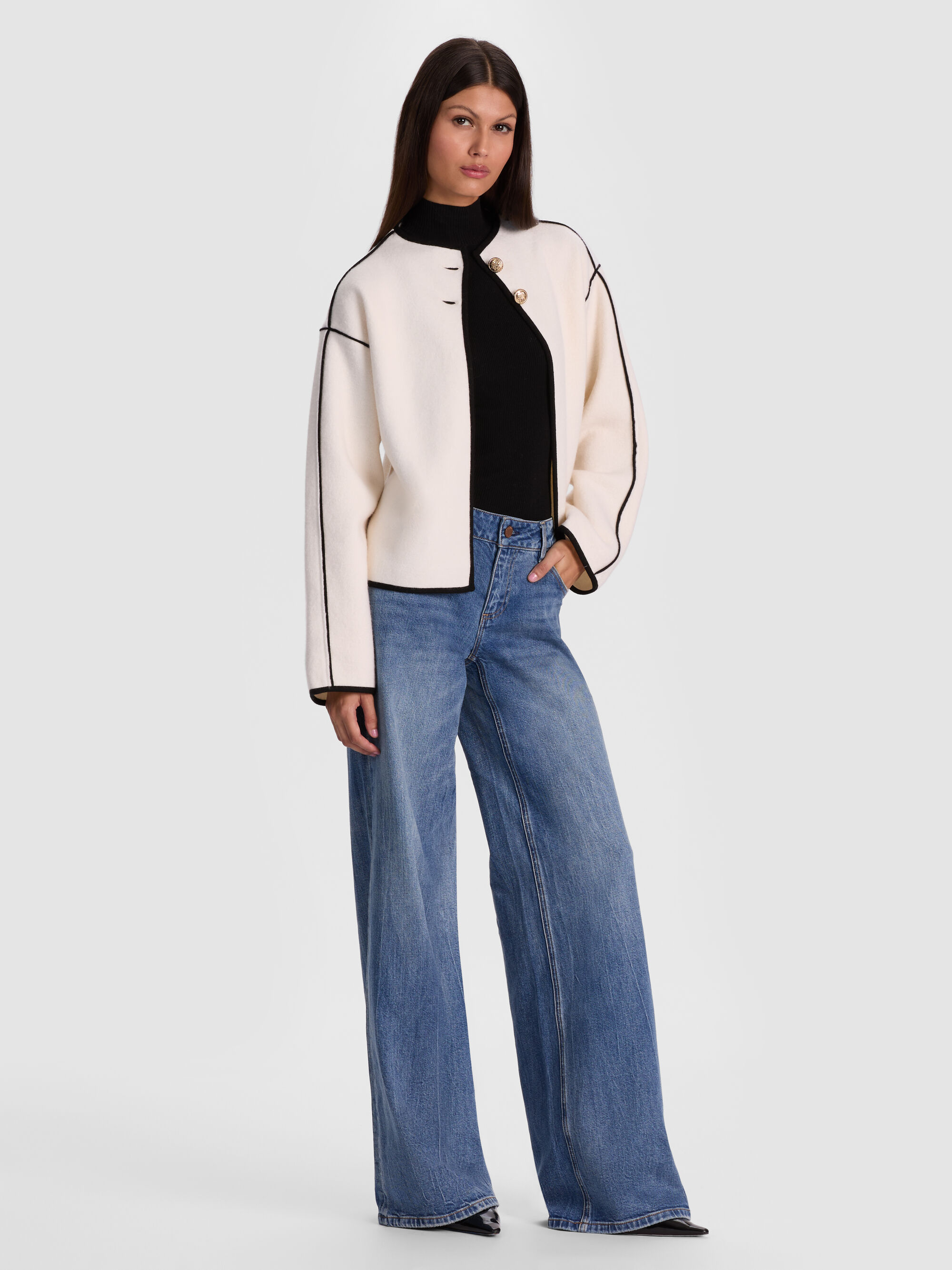PEARSON SWEATER JACKET in SOFT WHITE/BLACK | ALICE + OLIVIA