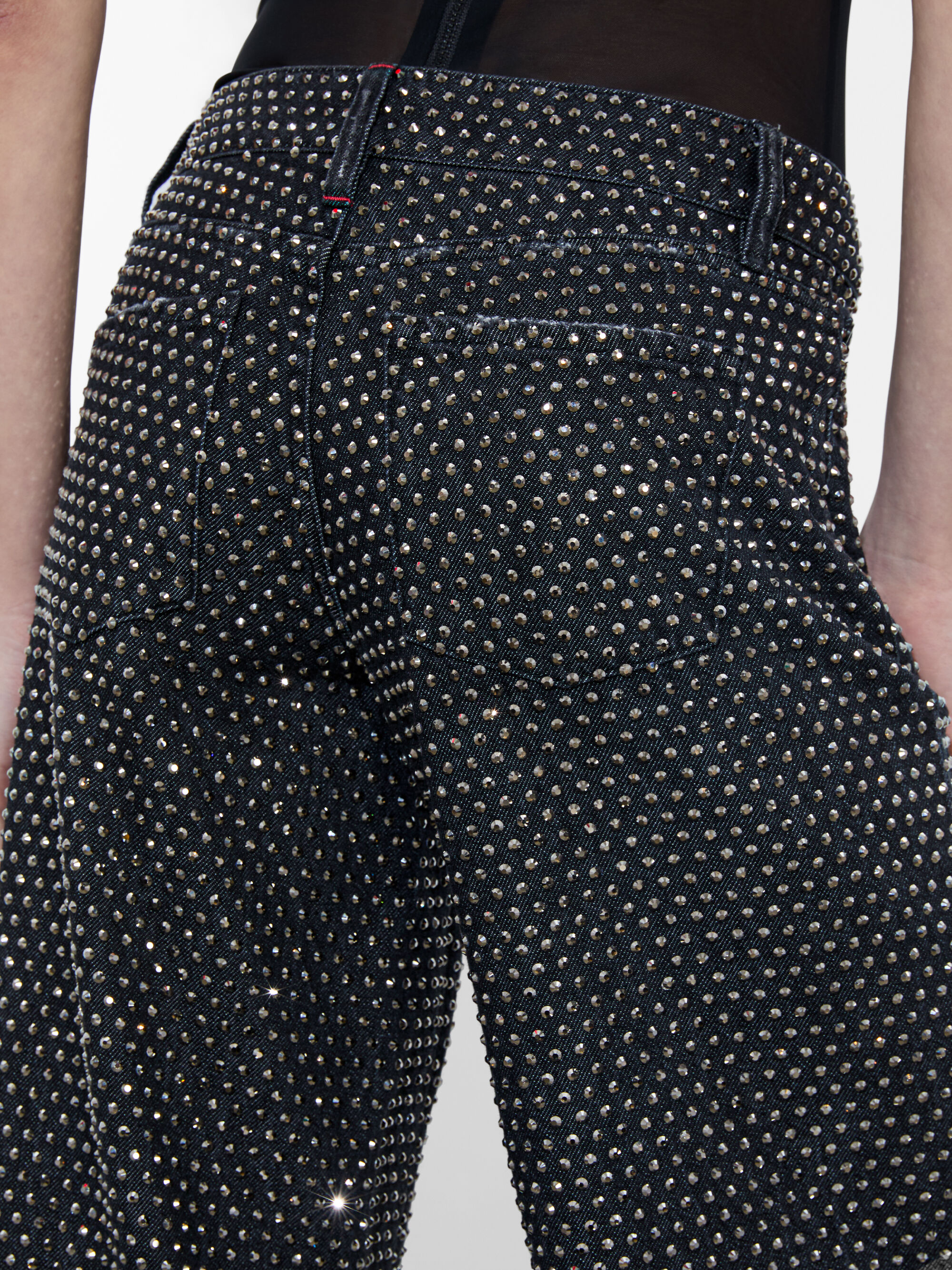 TRISH EMBELLISHED JEAN in MAYA CHARCOAL BLACK/HEMATITE | ALICE + OLIVIA