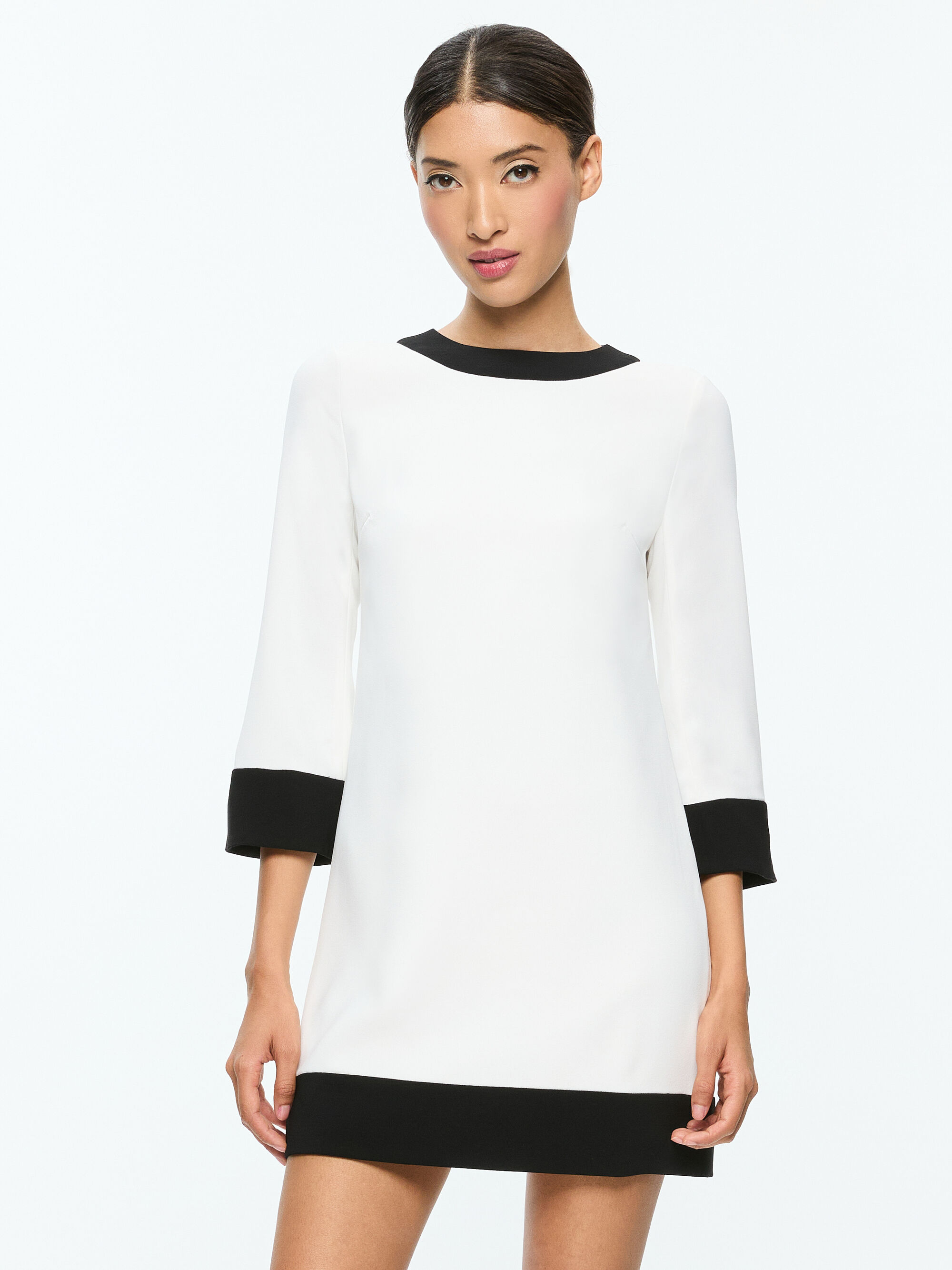 ELEONORA MINI DRESS in OFF WHITE/BLACK | ALICE + OLIVIA