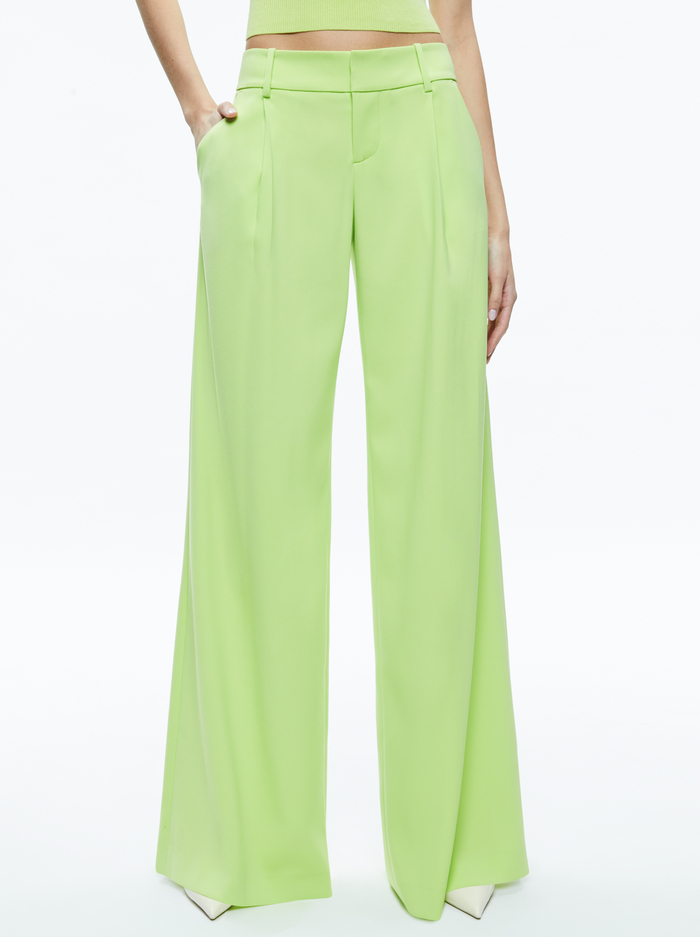 Eric Low Rise Pant In Sharp Green | Alice And Olivia