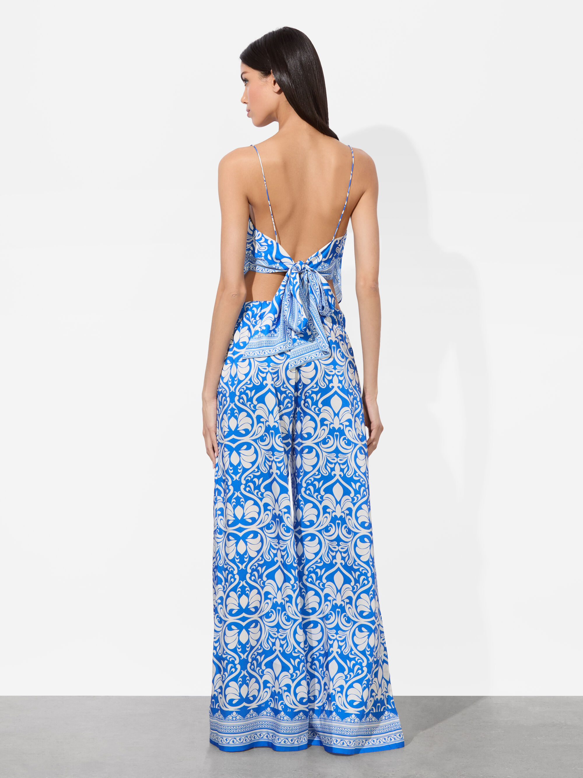 YURI SCARF TOP in SOIREE TRUE BLUE | ALICE + OLIVIA