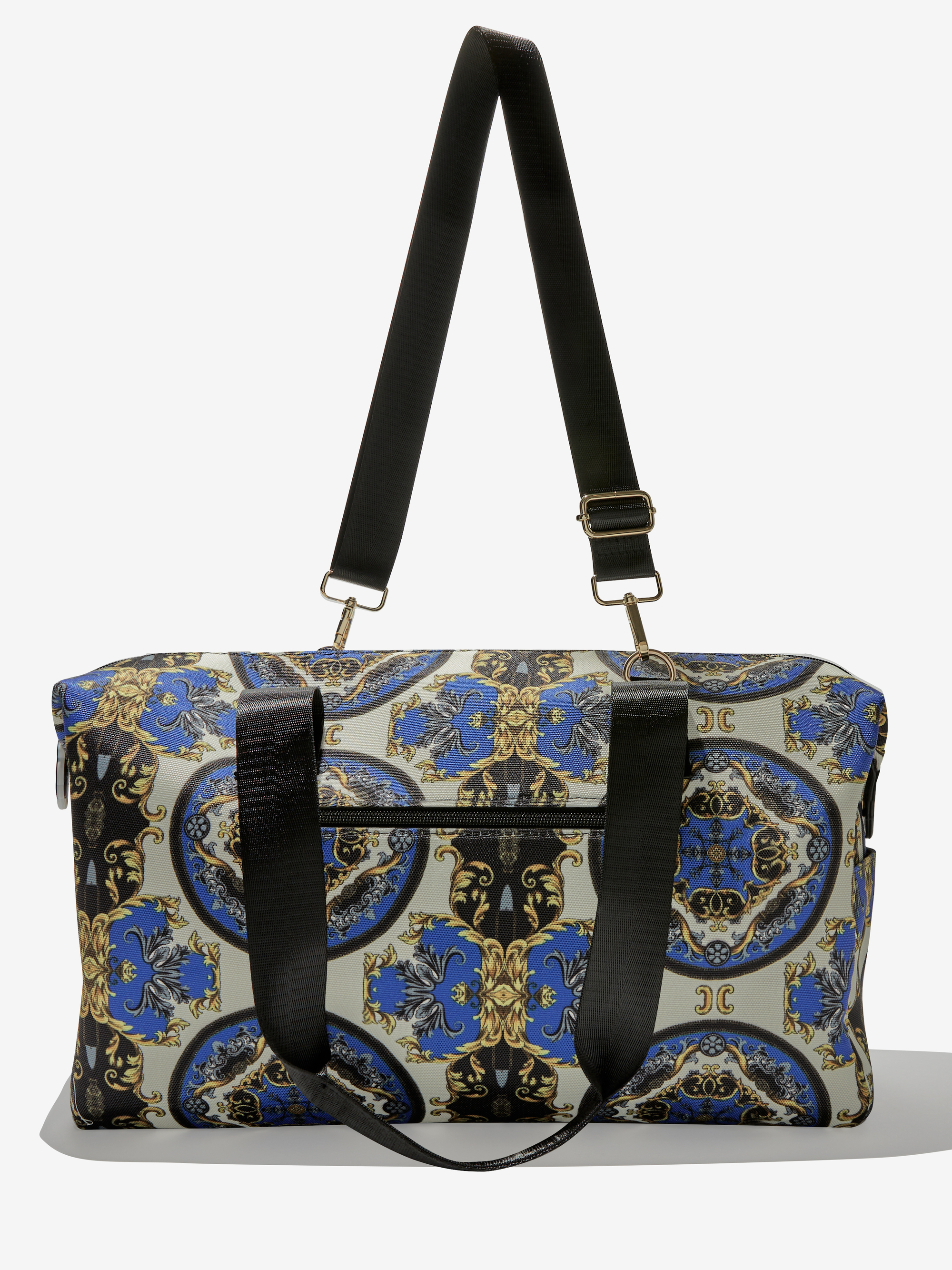 A+o X Fabfitfun Duffle Bag In Regal Romance Sapphire | Alice + Olivia