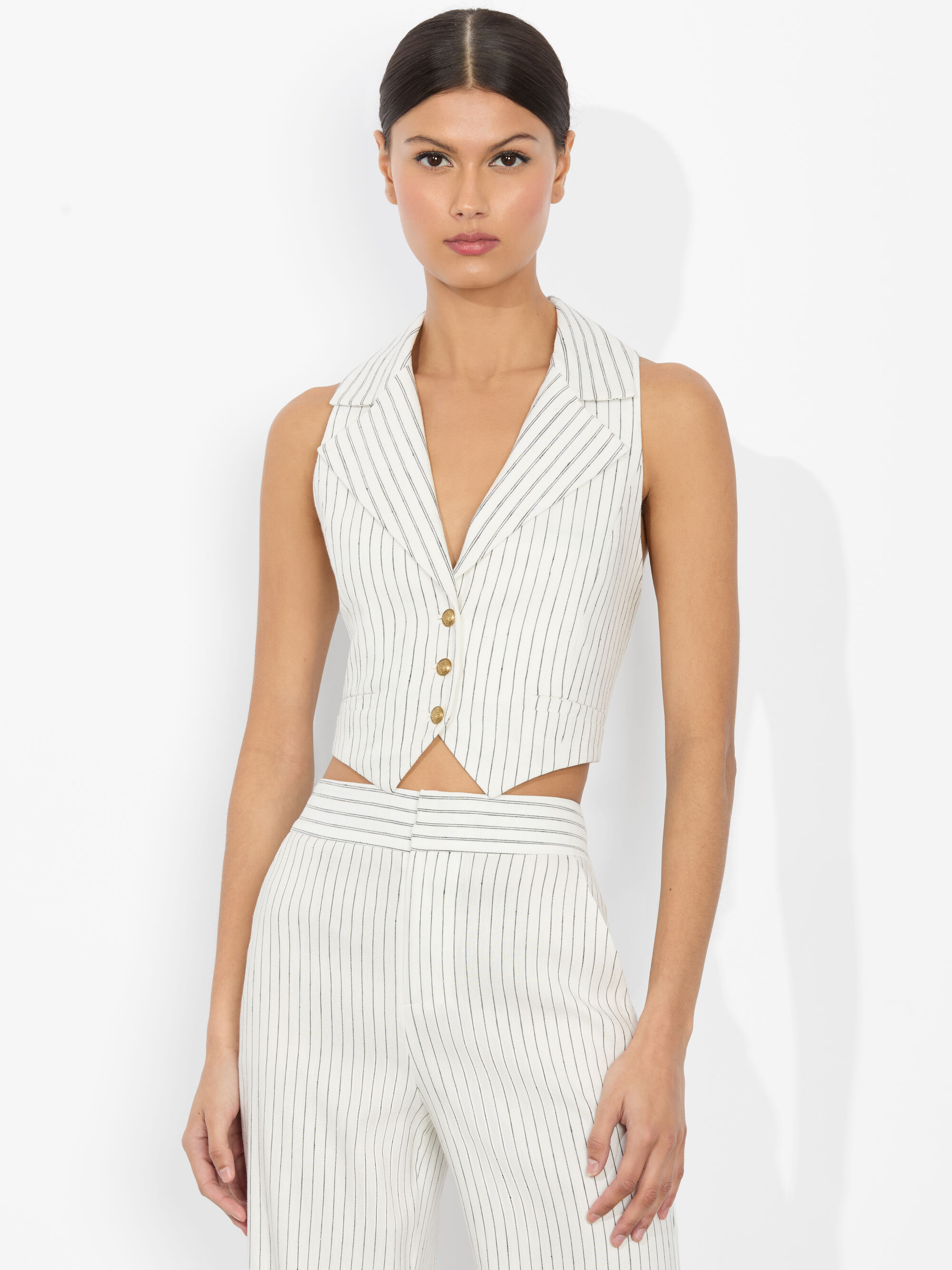 DONNA LINEN VEST in OFF WHITE/BLACK | ALICE + OLIVIA