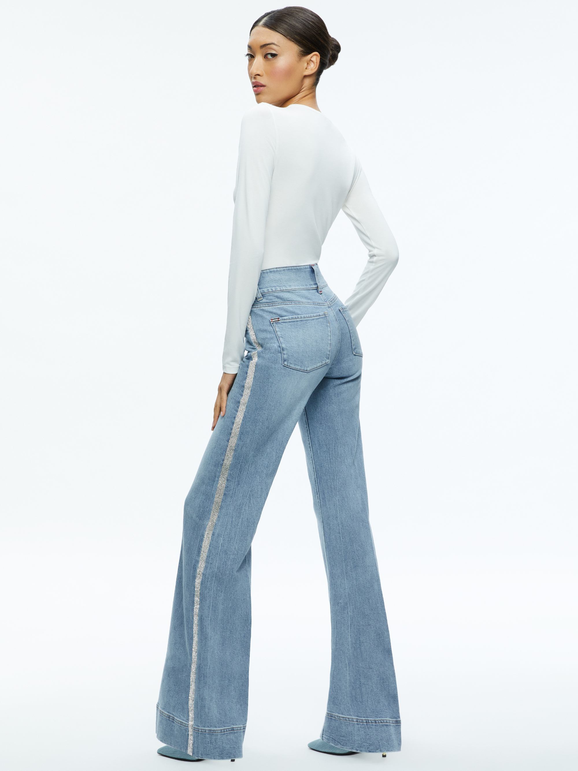 Missa High Rise Wide Leg Crystal Side Jean In Georgia Vintage Blue ...