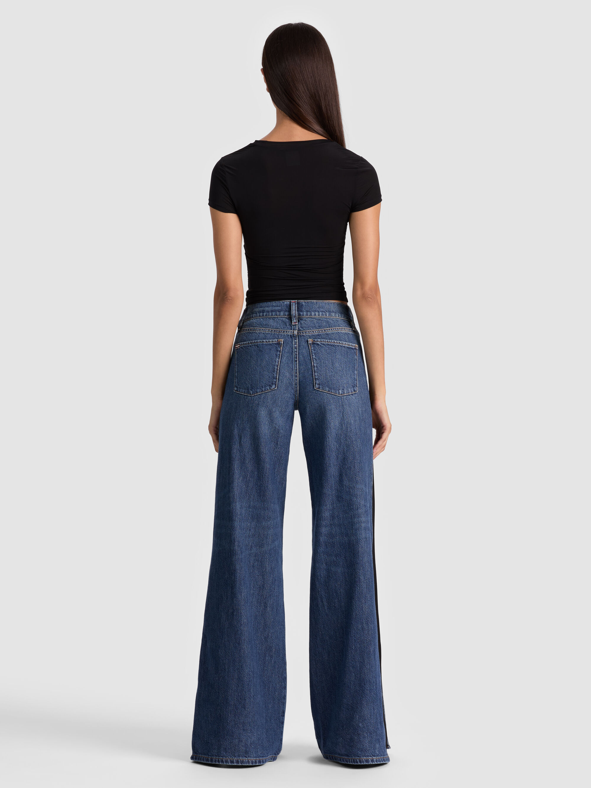 AMAZING SNAP JEAN in CAMBRIA VINTAGE | ALICE + OLIVIA