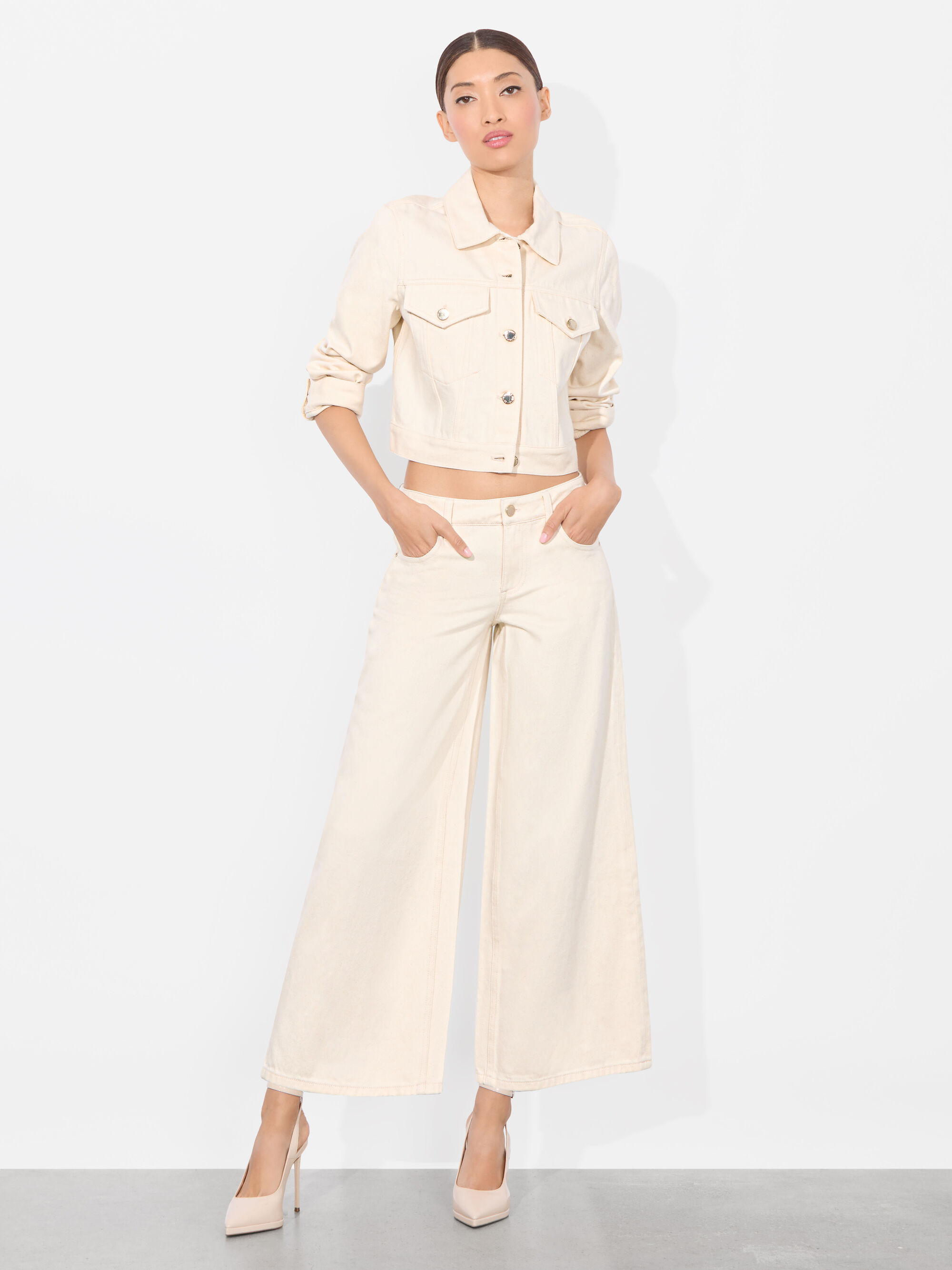 CHLOE DENIM JACKET in NATURAL | ALICE + OLIVIA