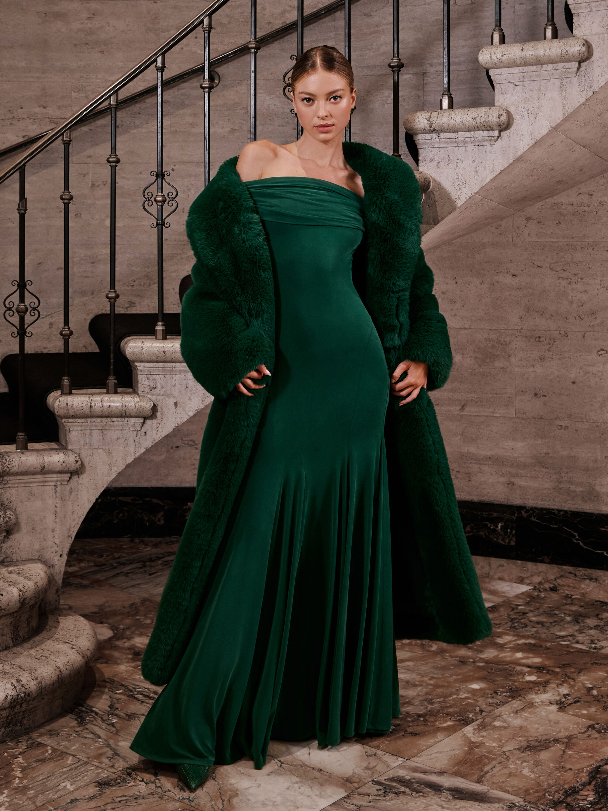 Yetta Faux Fur Coat In Forest Green | Alice + Olivia
