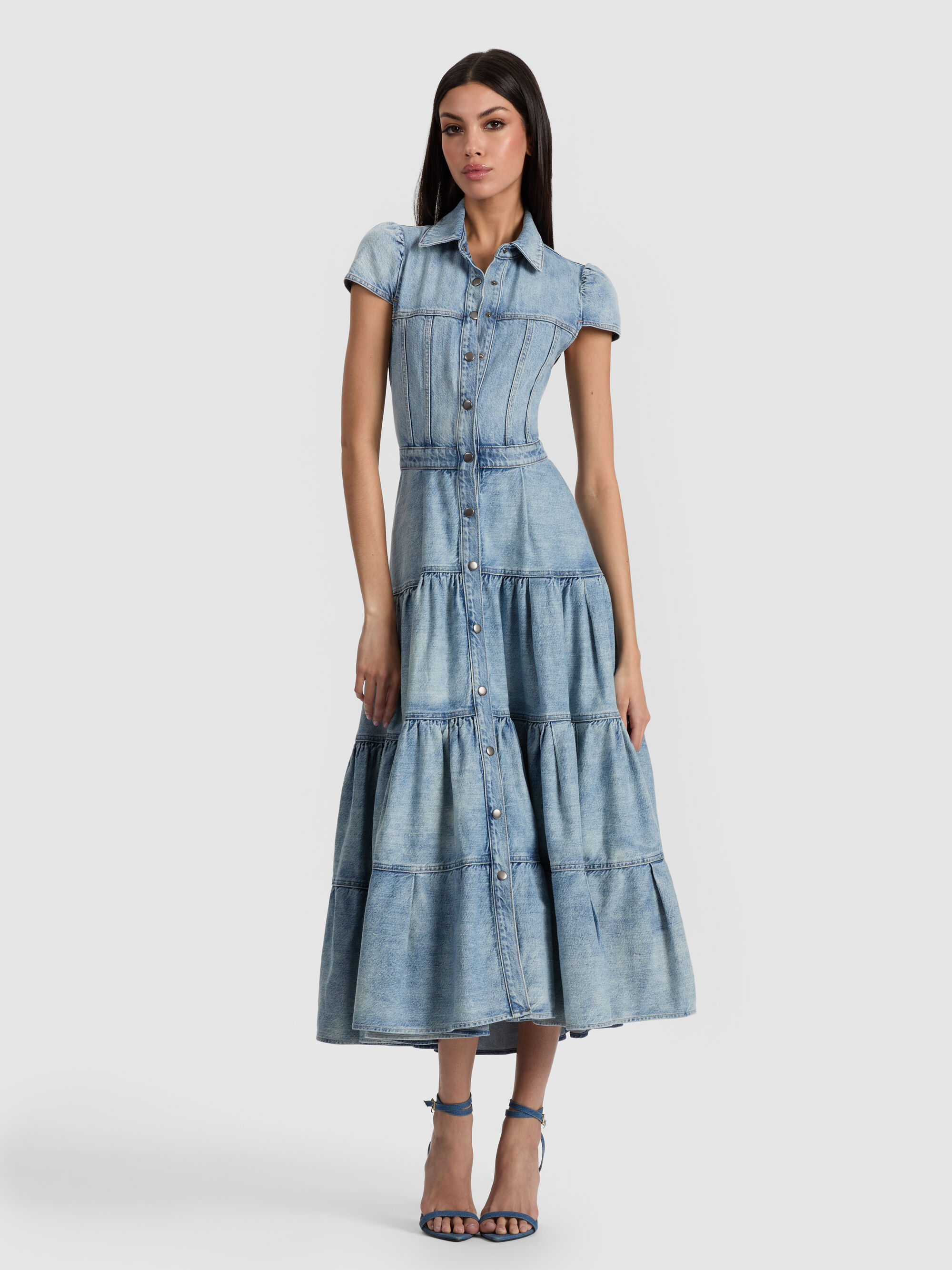 PATSY DENIM MIDI DRESS in LIGHT ADELE | ALICE + OLIVIA