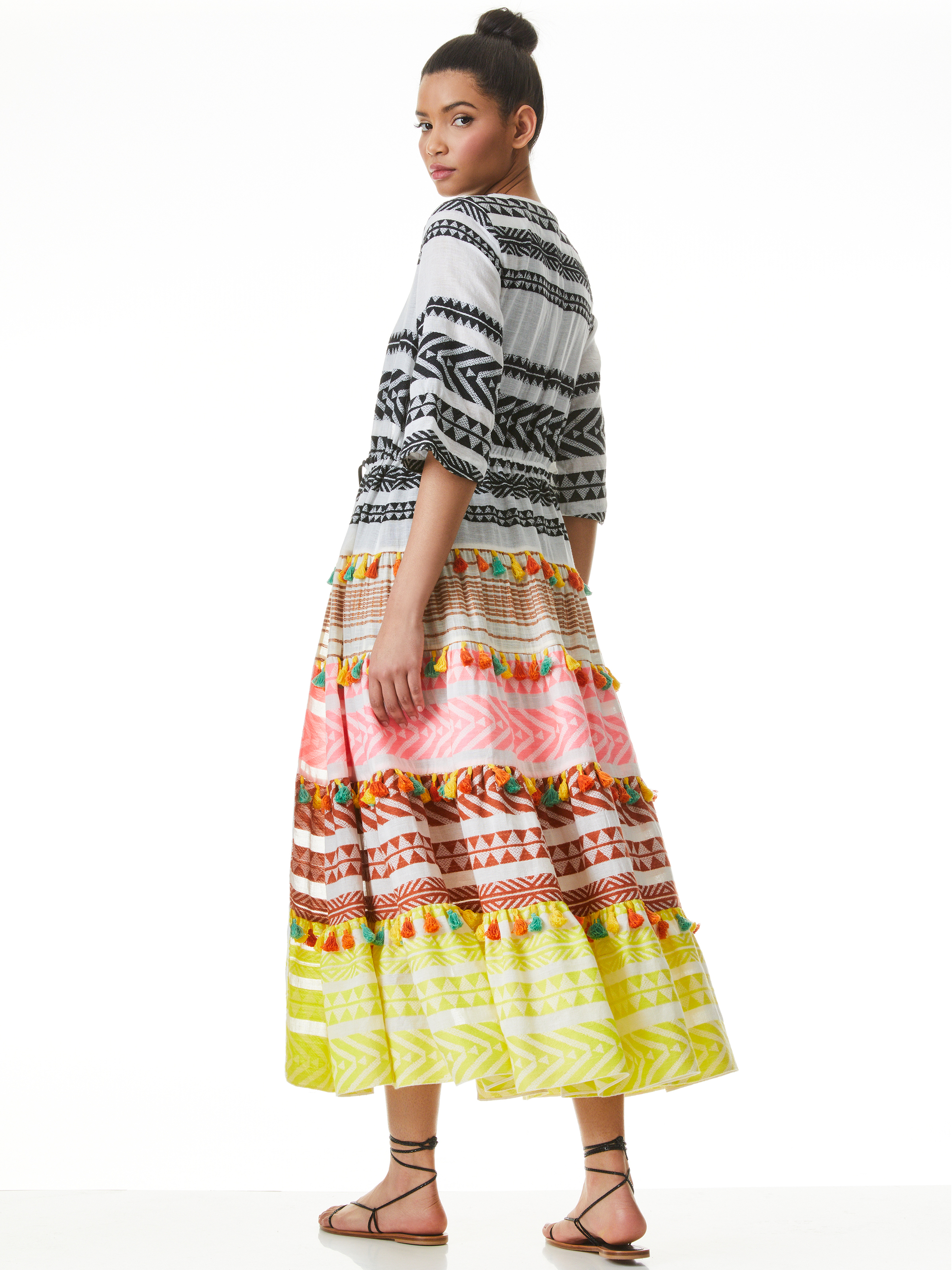 Talia Drawstring Waist Kimono In Multi | Alice And Olivia