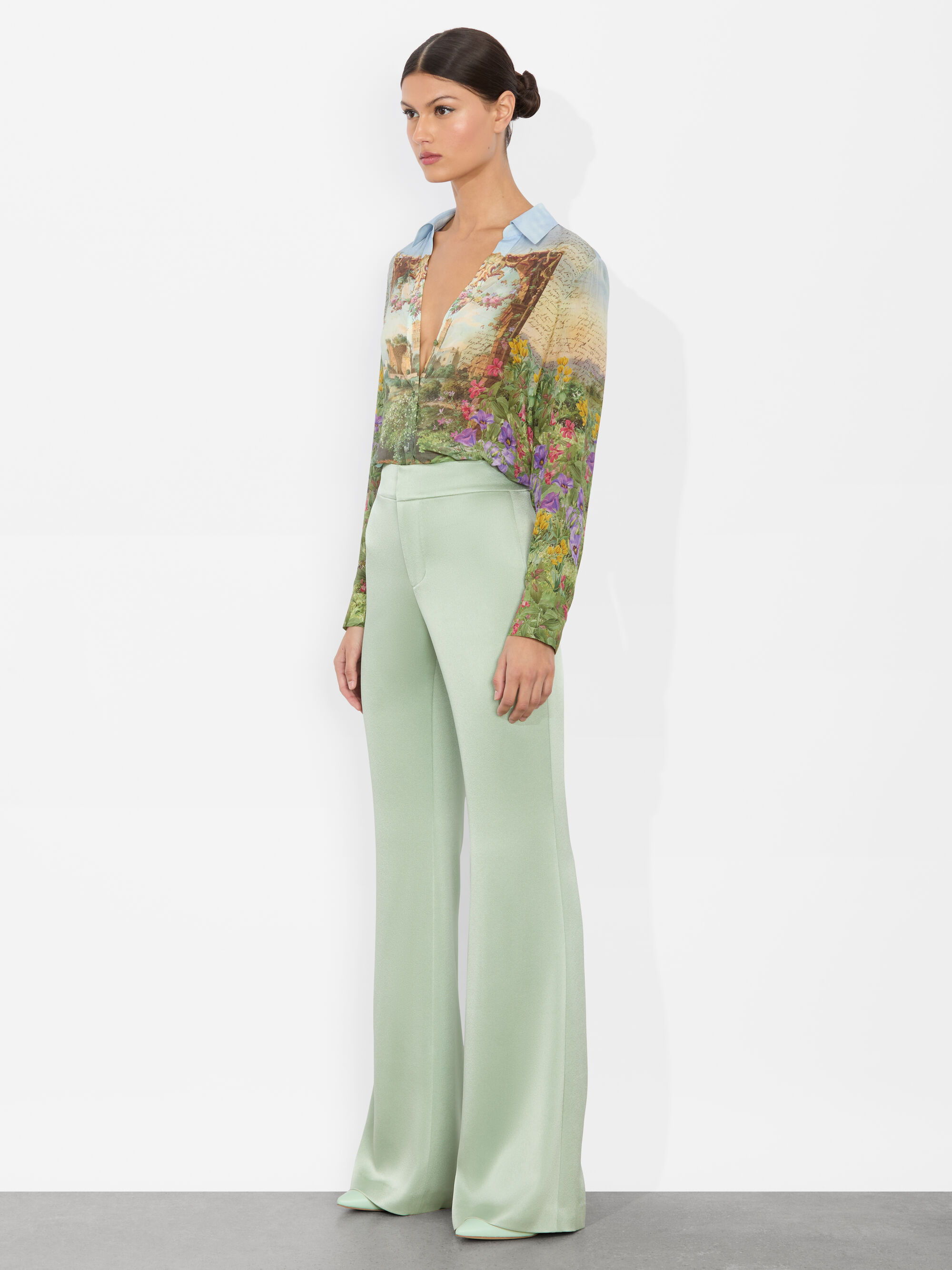 DEANNA BOOTCUT PANT in SAGE | ALICE + OLIVIA