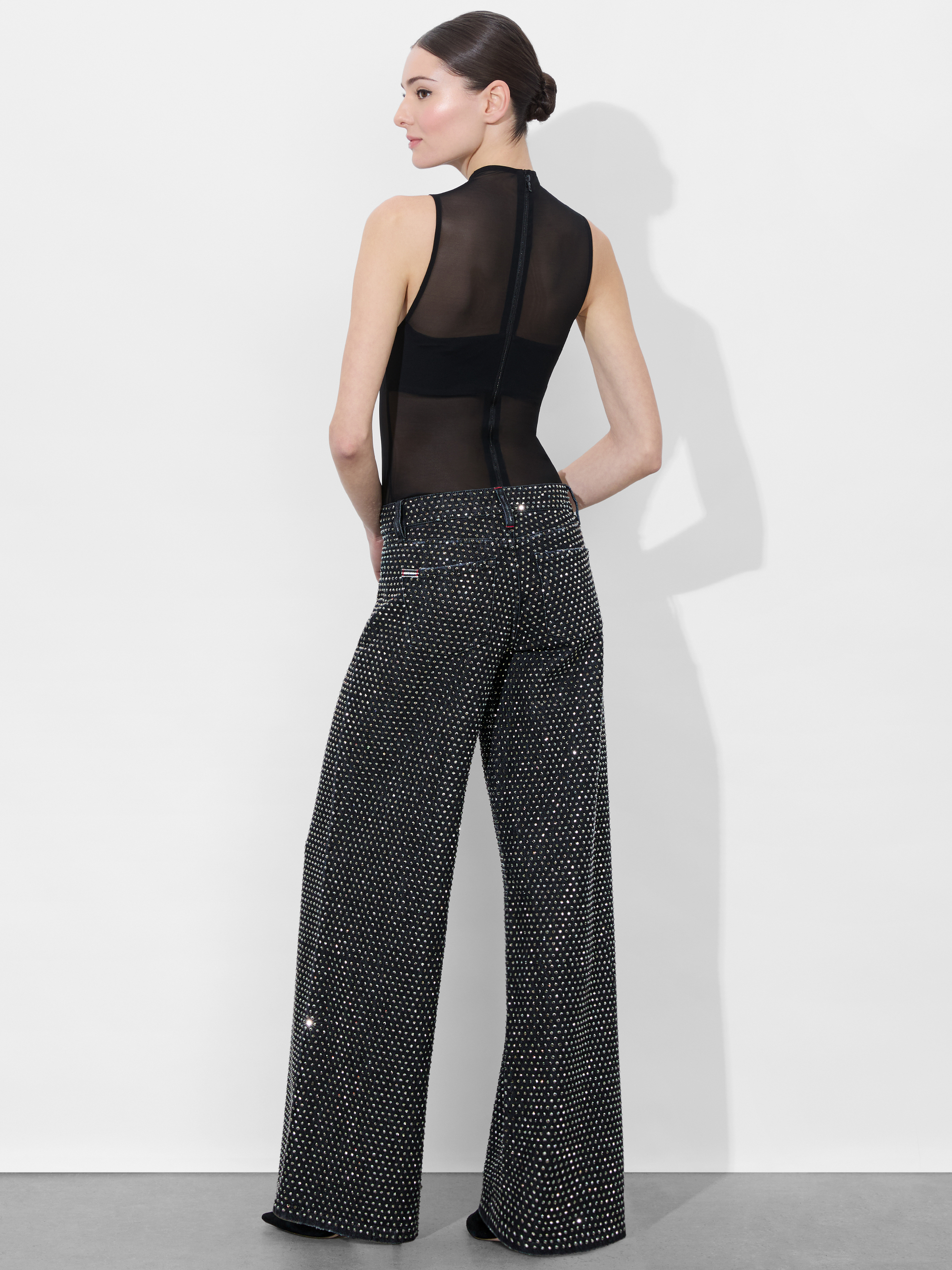 Trish Embellished Jean In Maya Charcoal Black/hematite | Alice + Olivia