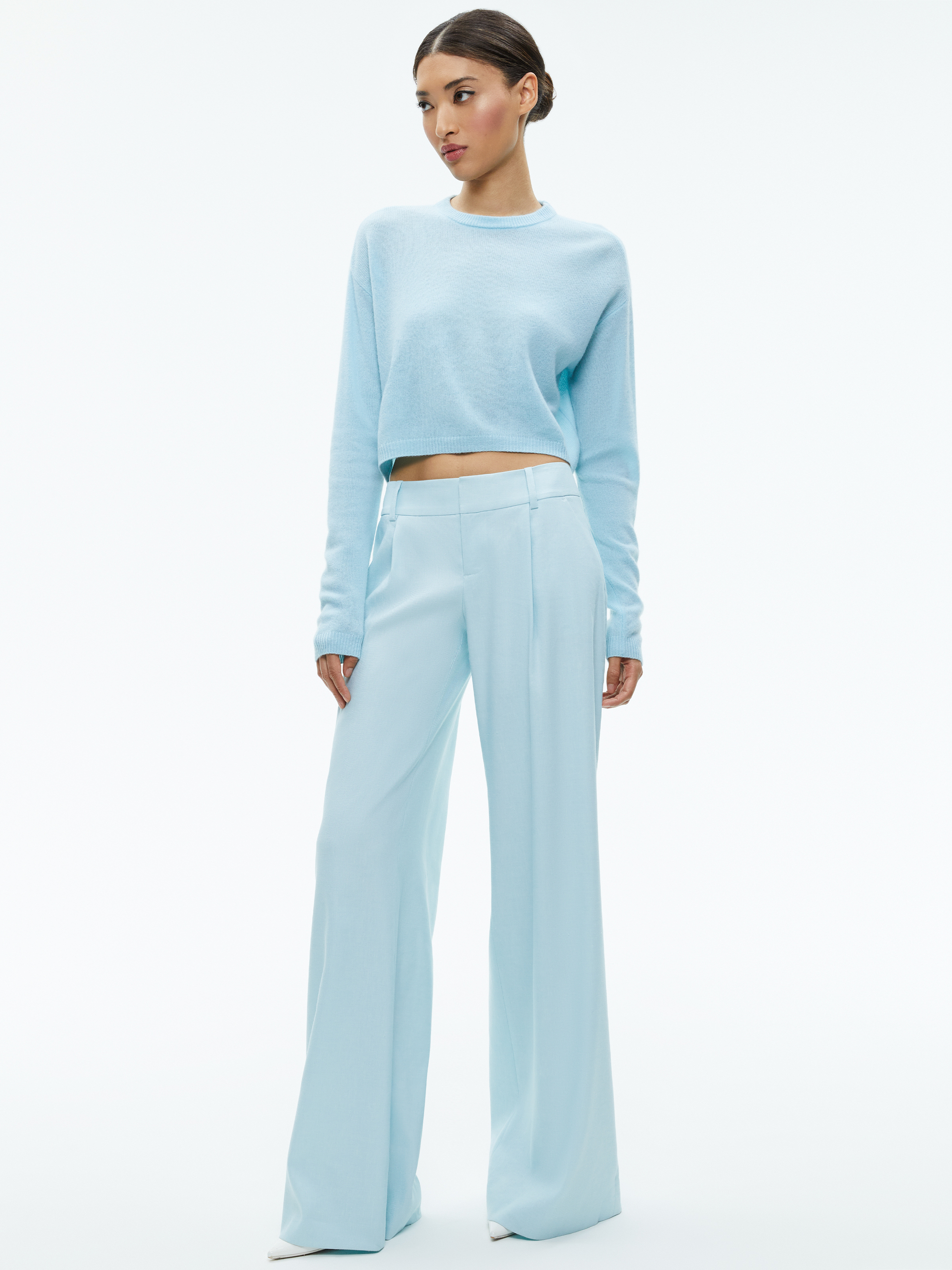 Eric Low Rise Linen Pant In Spring Sky | Alice + Olivia