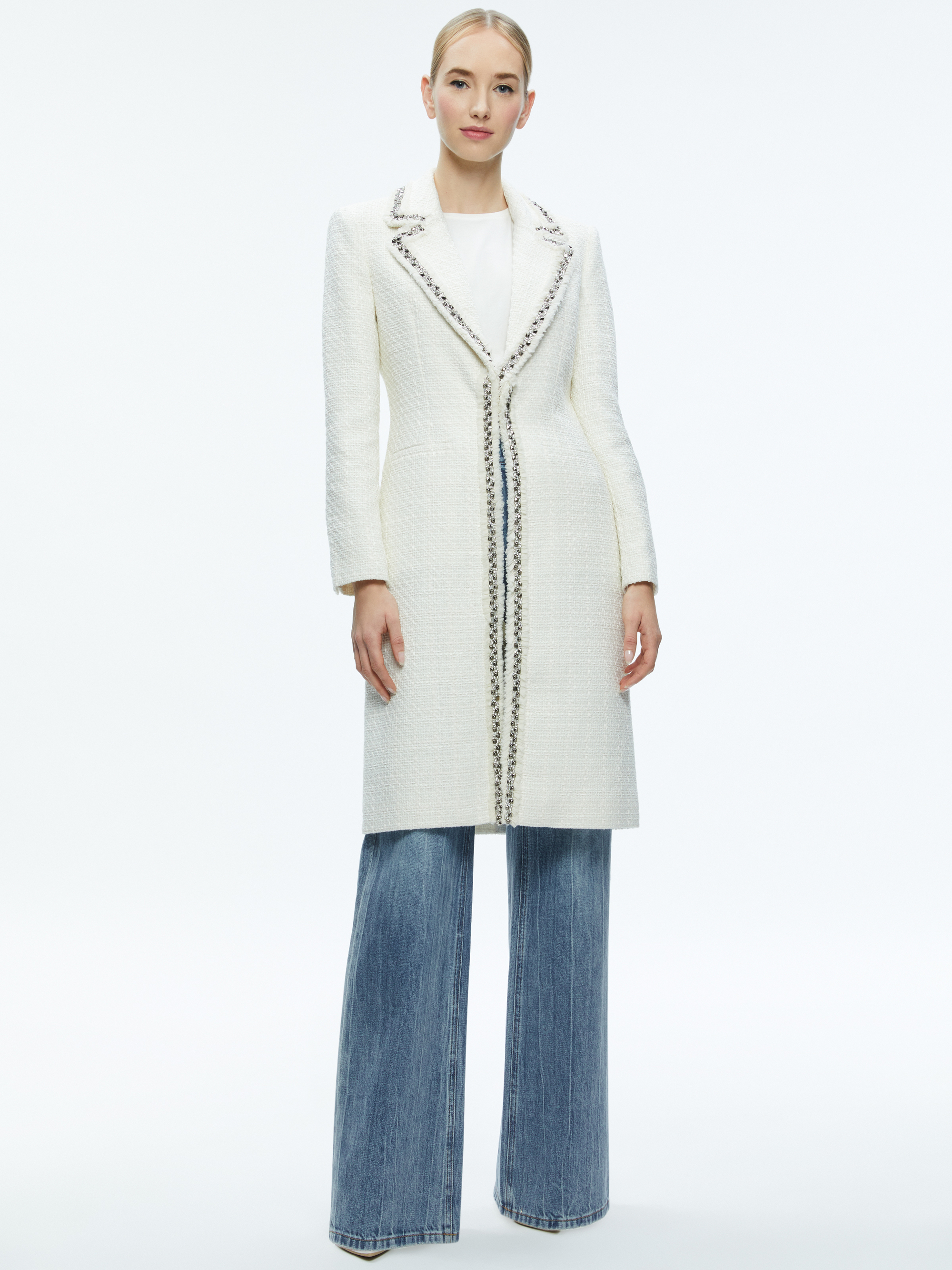 Bret Long Blazer In Off White | Alice + Olivia